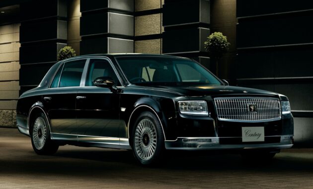 Meet The New Emperor S Exquisite Custom Toyota Century | NoorCars.com